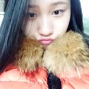 菜菜周吖吖 