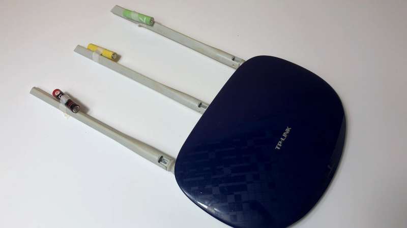 家里手机WIFI信号差?多加一样物件,网速飞快能穿墙,赶紧试试看