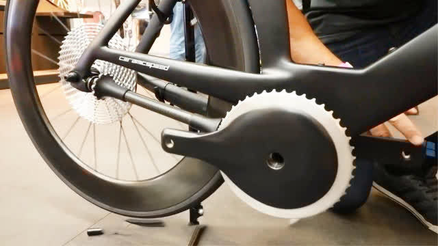 共享单车没有链条,内部用的是什么传动装置?