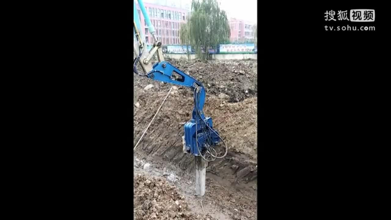 300-400方桩打桩机械 振动打桩锤施工的视频