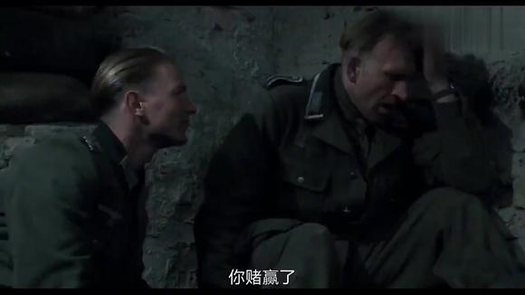 经典二战电影《斯大林格勒战役》,德军遭包被迫下水道潜伏突围
