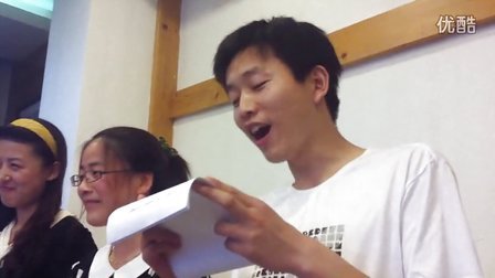四位诗朗诵