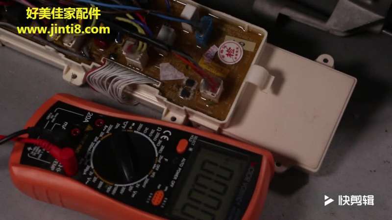 三洋洗衣机显示ED1故障原因检测方法