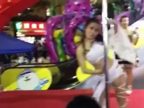 唯美钢管舞视频钢管舞表演香港星秀