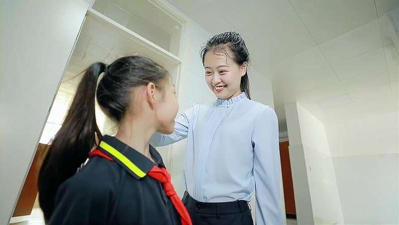 落实"双碳"行动,共建美丽雁城。衡阳市发改委宣,衡阳广电出品。