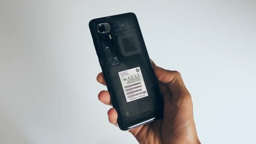 小米10周年至尊纪念版手机开箱,移动无线充电板车充配件开箱