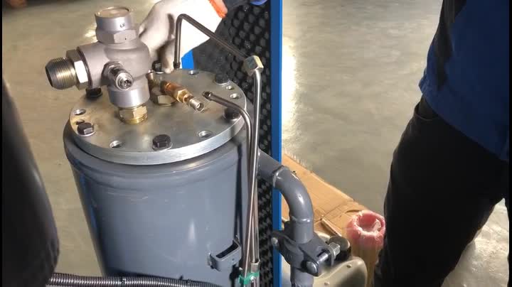 空压机润滑油过滤器清理保养