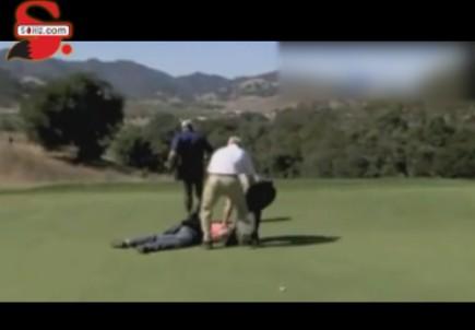 视频-伍兹比赛现场遭袭 球迷向老虎扔热狗被捕