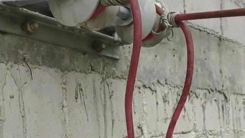 屋内没有电这种故障有点难修,用感应电笔测墙外电线有电,你看懂了吗