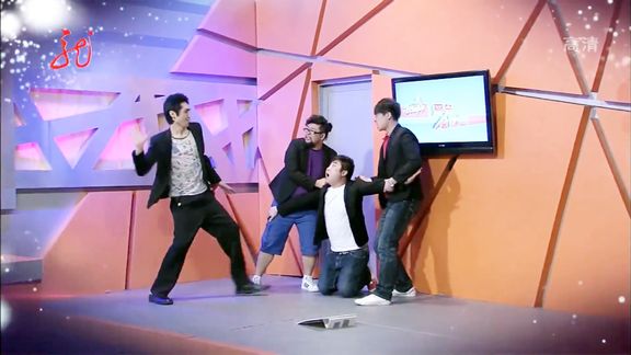 【爱笑会议室】张子栋:你瞅啥 兄弟们 给我削他