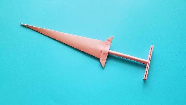 教你折纸圆把宝剑,简单形象,男孩很喜欢