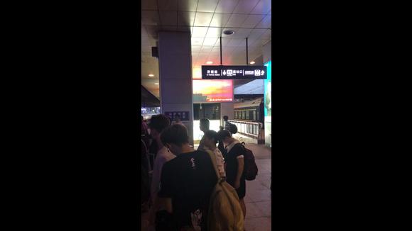 济南到潍坊的动车进站了
