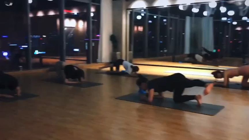 虐臀篇ߑ�练臀的好处:提高骨盆稳定性、改善腰酸背痛