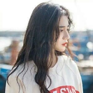 深海里的PL 