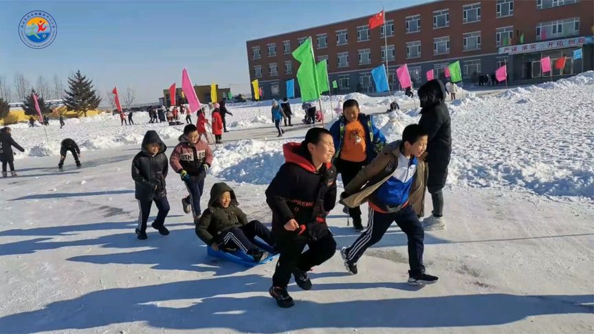 吉林省农安县榛柴中心小学家长会宣传片