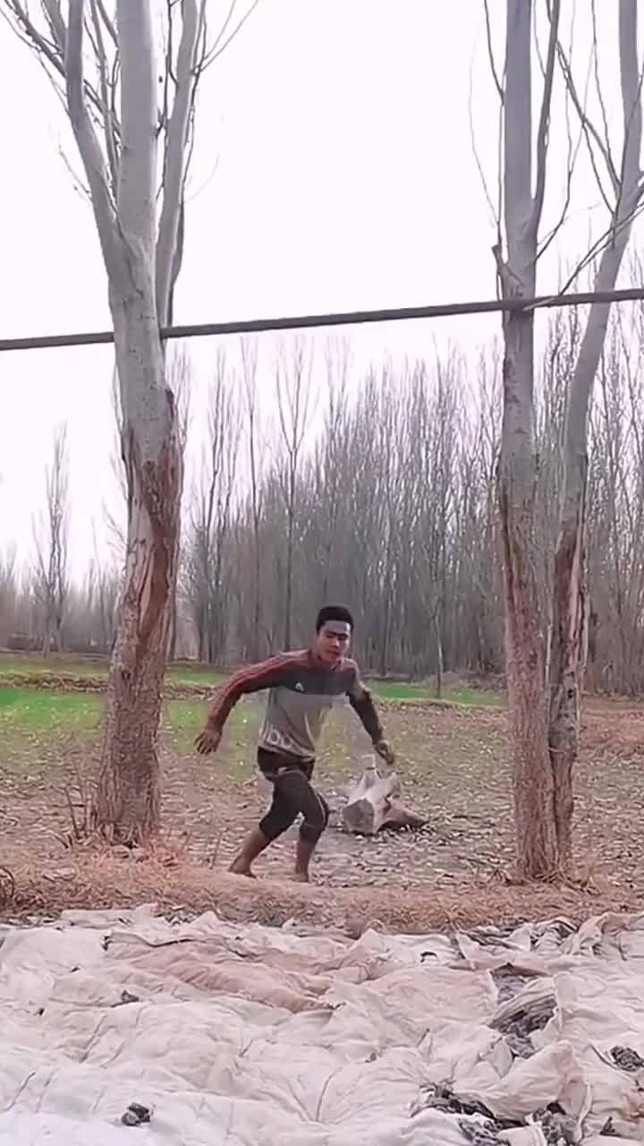 危险动作请勿模仿 空翻 农村生活(4)