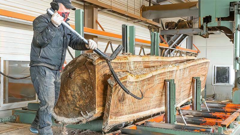 实拍韩国最贵木桌制作过程,全是几百年的老料,每年收益高达千万