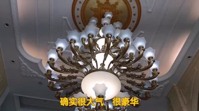 绝美小复式客厅装修 欧式吊灯富丽堂皇 看一眼就喜欢上