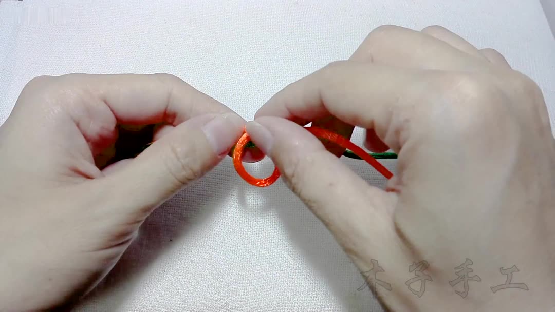 木子手工: 红绳手工编织中国结之蛇结编法视频教程