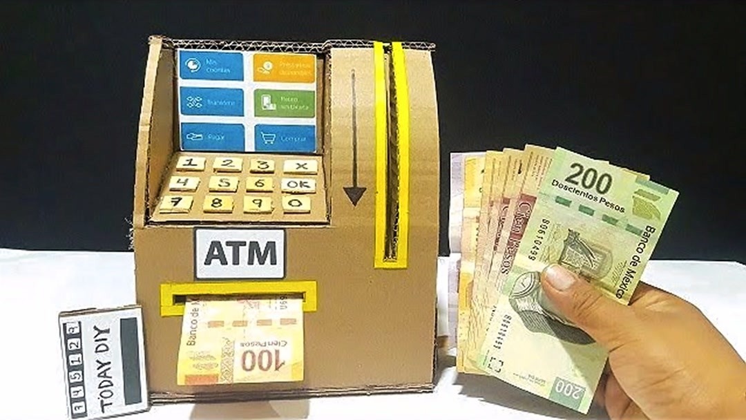 趣味小发明:如何用纸箱制造存钱柜,废物利用手工DIY小制作