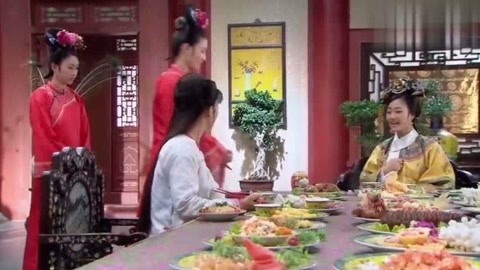 新还珠格格:令妃请小燕子吃席,小燕子没见过世面,笑话百出!