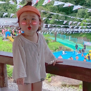 人类幼崽的成长记 