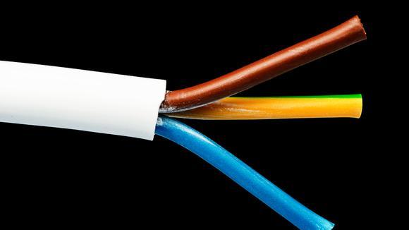 地线可以当零线来使用吗?千万别犯糊涂,听听老电工怎么说