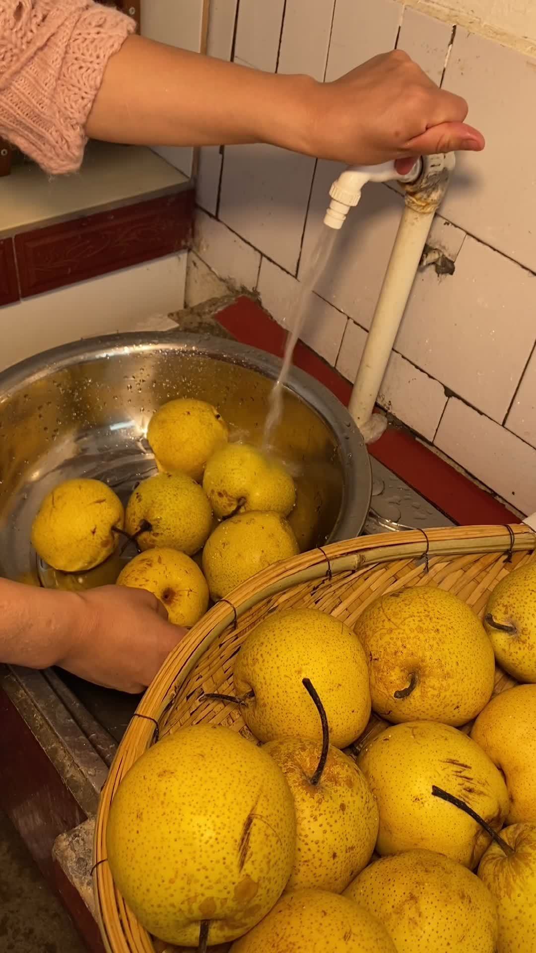 秋梨膏的做法分享给你们