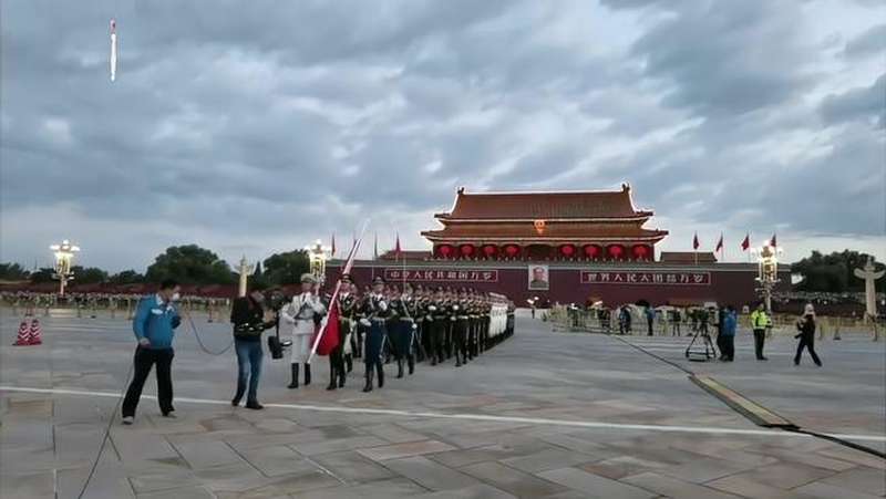 第一视角带你看!国庆天安门广场升旗仪式全程回顾