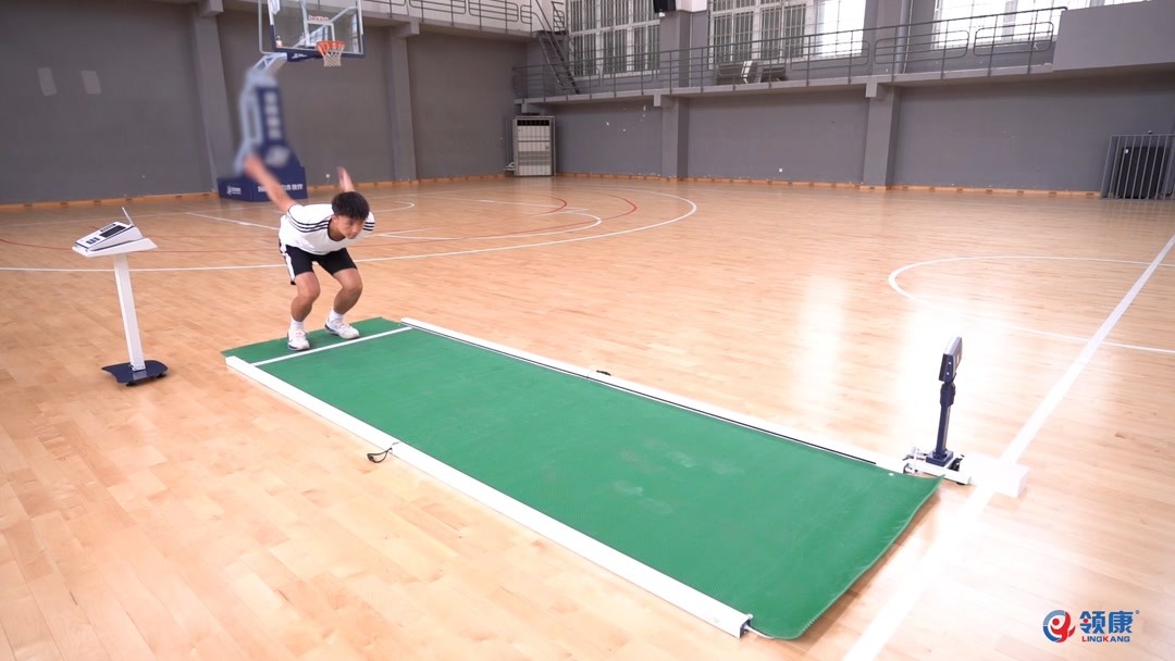 立定跳远测试,中招体育,学生体质健康测试