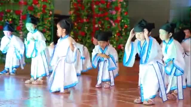 幼儿园舞蹈《三字经》国学舞蹈