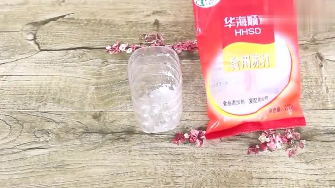 别再花冤枉钱买消毒水!农村姑娘教你自制天然消毒水,细菌都杀死