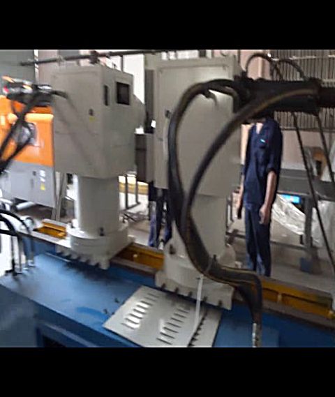 38液压弯管机,机械采用双头弯管技术操作简单方便,可以多根管材同时...