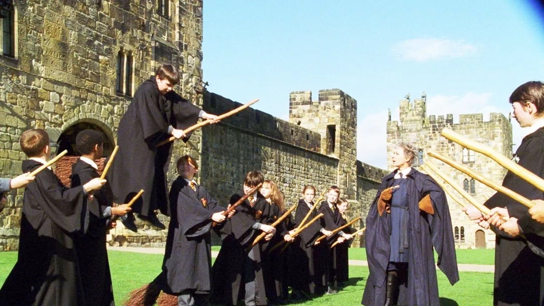 盘点世界四大奇特学校!规章制度由学生来定,没有考试没有作业!