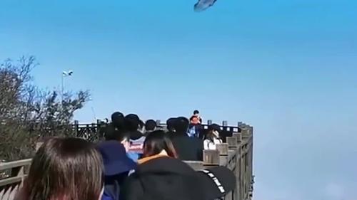 湖南张家界风景区漂亮吧,请恕我直言好吗,这是什么节目简直太美了