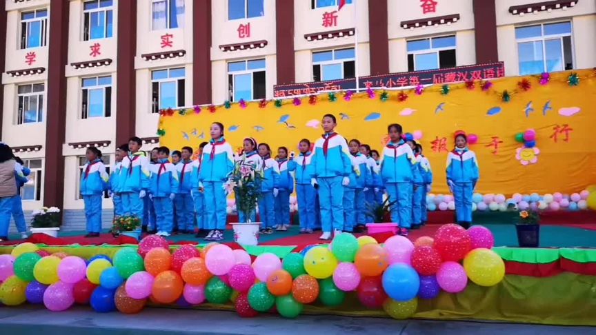 小德西母校诗歌朗读活动—感恩于心,回报于行