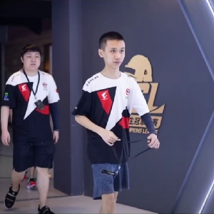 FTG小斌 