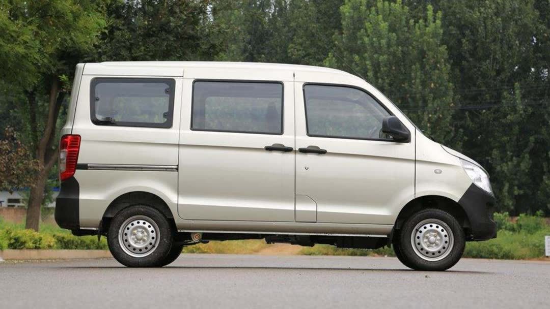 小排量面包车,为啥感觉比大排量轿车动力更强?懂得都是老司机!