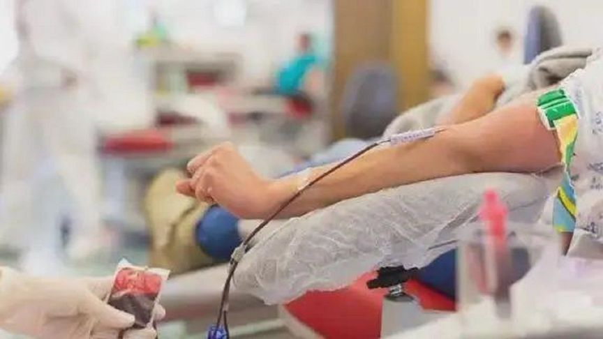 国家卫健委:最后一次新冠核酸或抗原检测阳性结果7天后可以献血