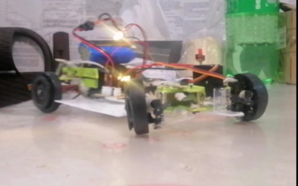 手搓RC漂移蚊车调试完成!试车!