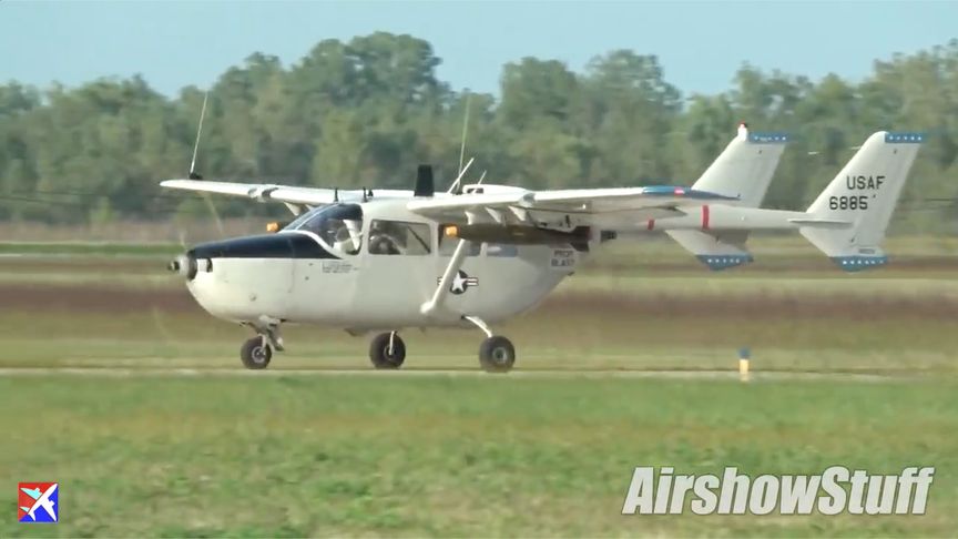 美国塞斯纳O-2“超级空中霸主”多用途螺旋桨飞机