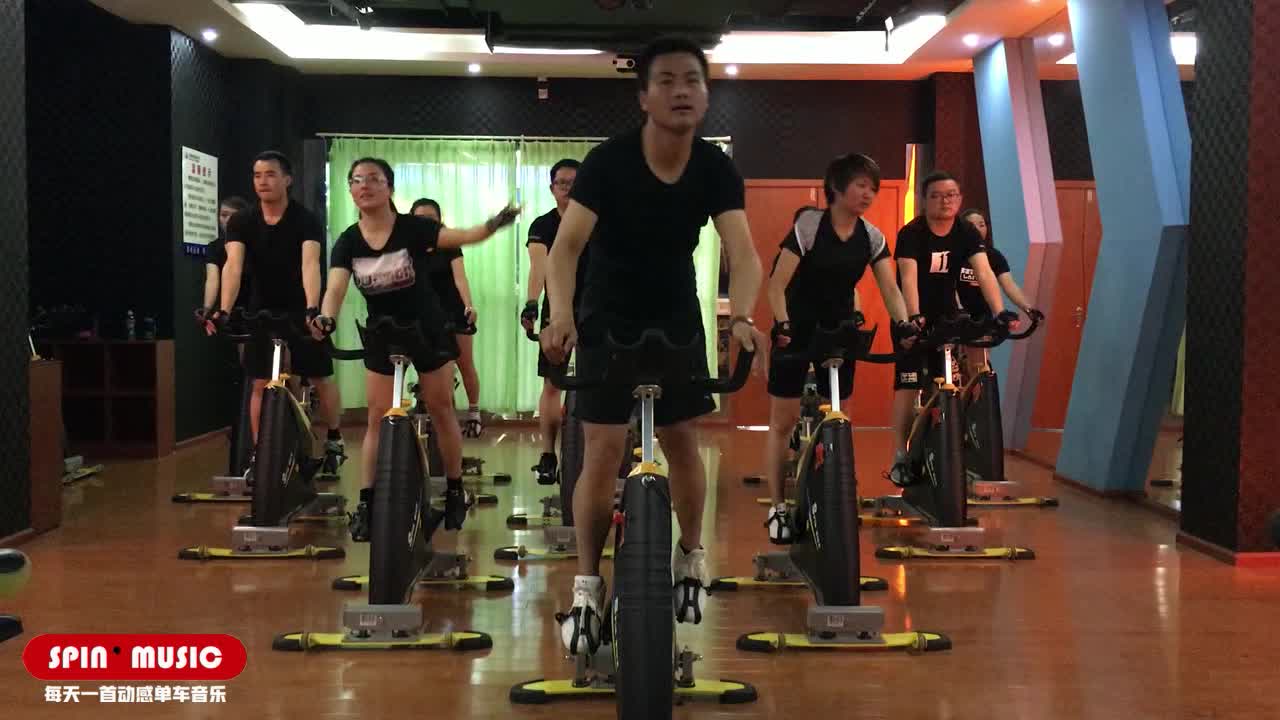 第二届电音之王-08-动感飞轮-动感单车比赛