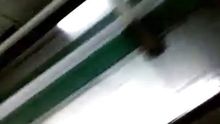 冰箱门封挤出—自动切角机生产过程 2