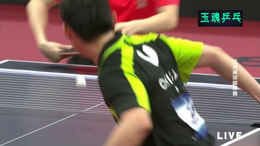 超高清慢动作回放:樊振东假动作摆短加侧身反拉