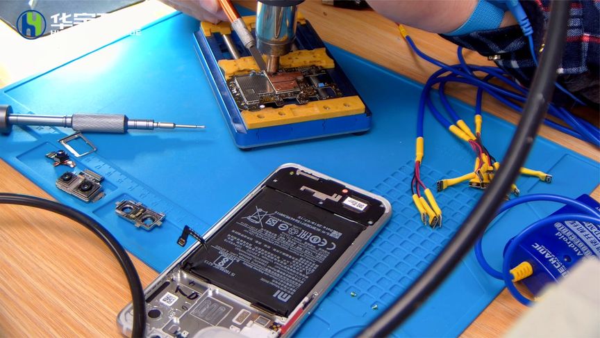 小米8手机维修实战案例分享-华宇万维手机维修培训