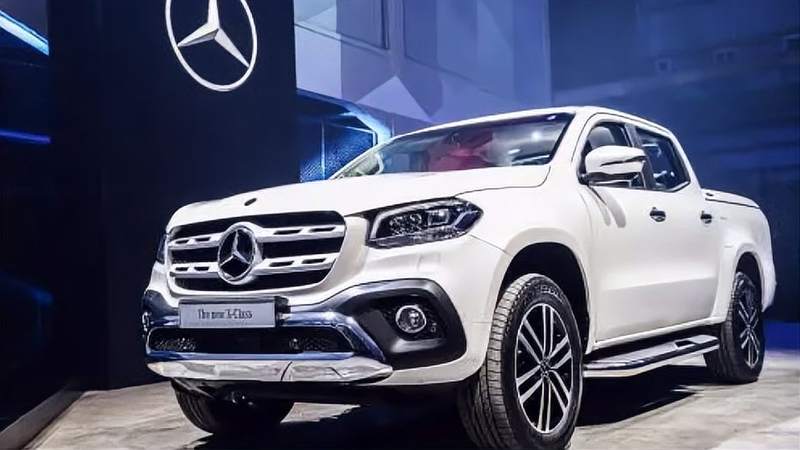 奔驰新款皮卡终于来了！比福特猛禽还霸气，25万还看啥奔驰大G啊