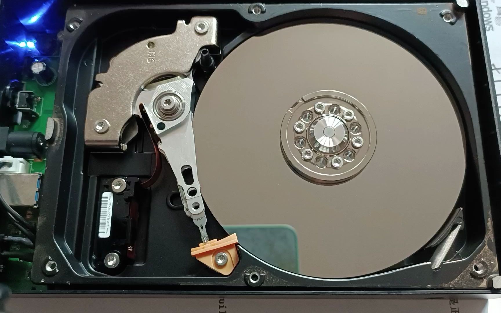 敲盘的西数机械硬盘--底层数据丢失