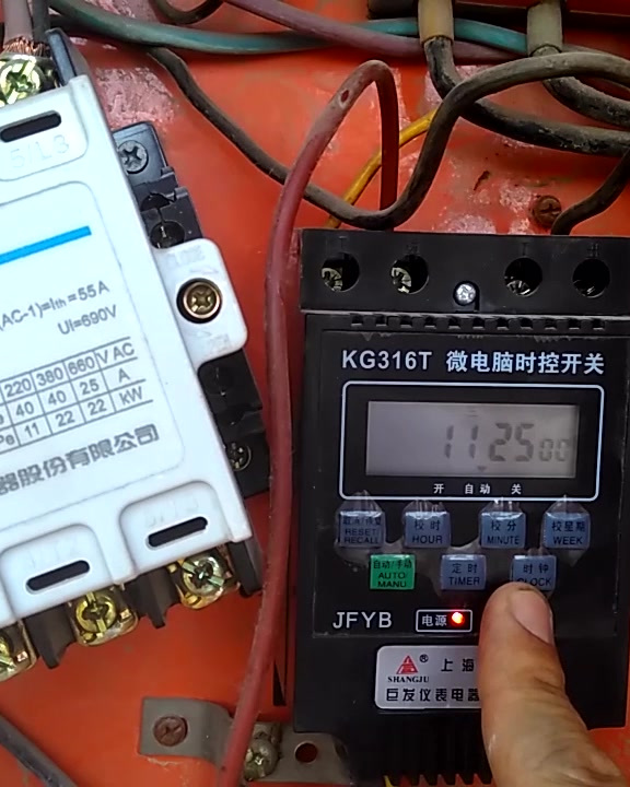 微电脑时控开关设置和接线