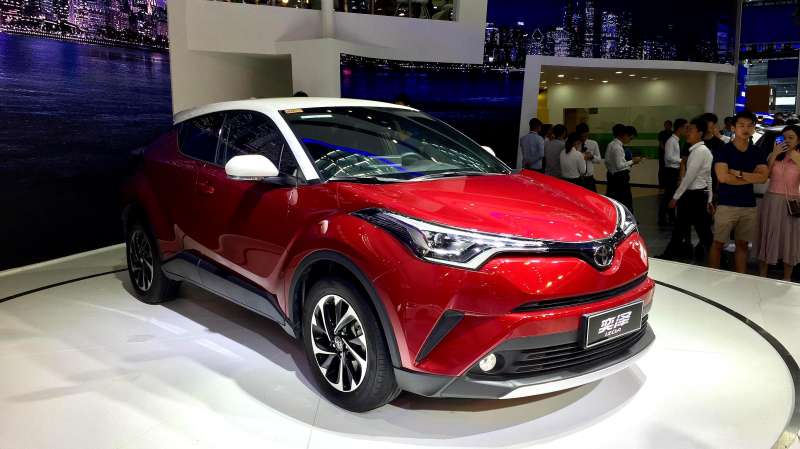 2019年新款卡罗拉运动旅行车,混合动力强劲,刚上市就月销破万!