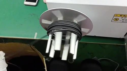 绕线机新设备小姐姐还没用顺手